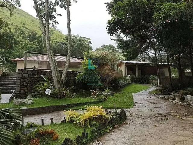 Sítio / Chácara para Venda em Lavrinhas/SP Centro 28 Quartos