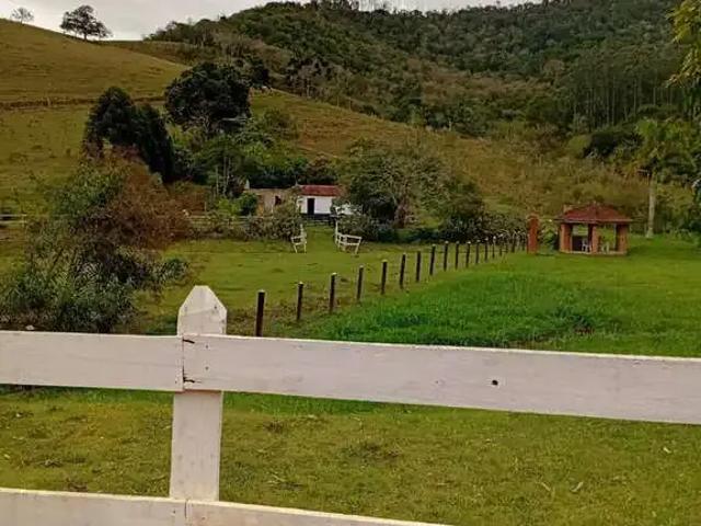 Sítio / Chácara para Venda em Lagoinha/SP Zona Rural 4 Quartos