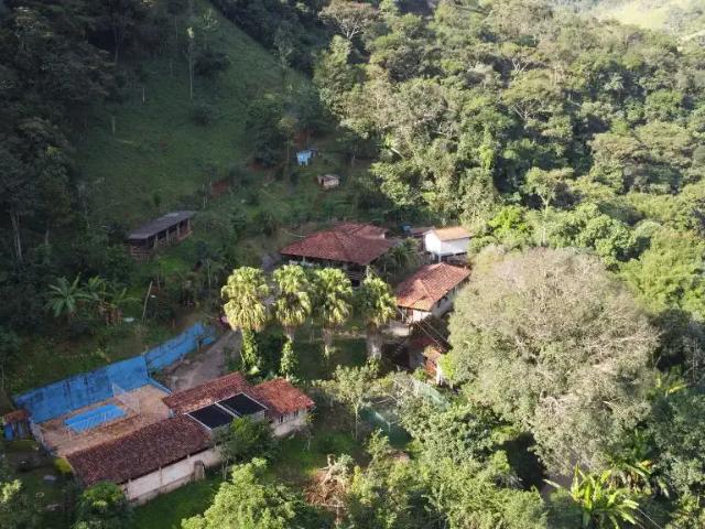Sítio / Chácara para Venda em Moeda/MG Zona Rural 4 Quartos
