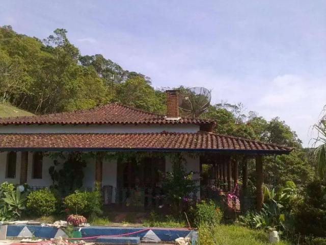 Sítio / Chácara para Venda em Mogi das Cruzes/SP Cocuera 3 Quartos