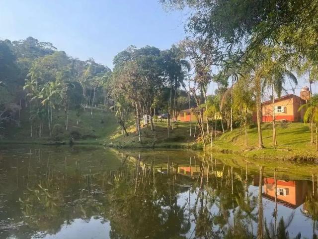 Sítio / Chácara para Venda em Mogi das Cruzes/SP Biritiba Ussu 5 Quartos