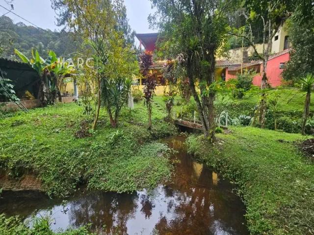 Sítio / Chácara para Venda em Mogi das Cruzes/SP Taiacupeba 4 Quartos