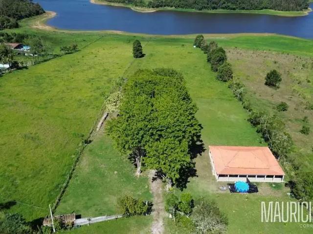 Sítio / Chácara para Venda em Mogi das Cruzes/SP Taiacupeba 3 Quartos