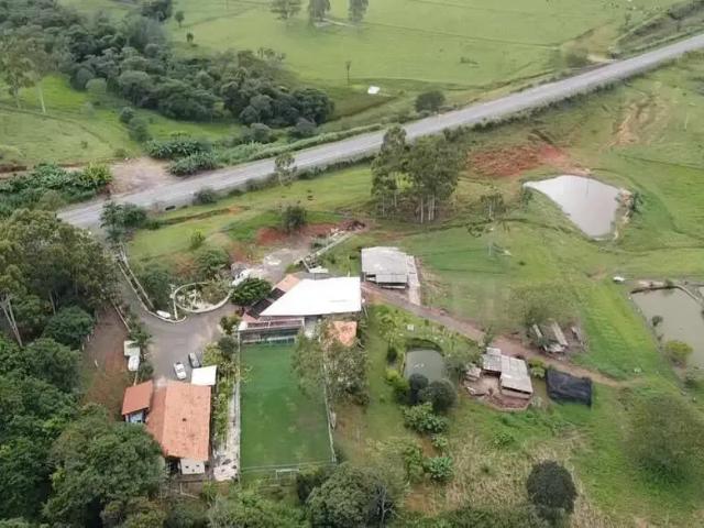 Sítio / Chácara para Venda em Monte Santo de Minas/MG Zona Rural 6 Quartos