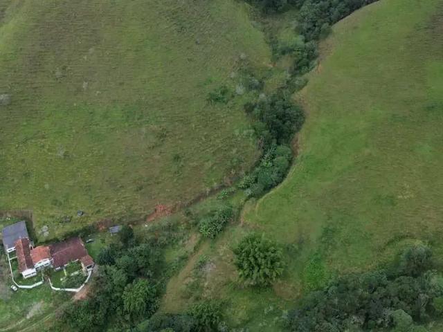 Sítio / Chácara para Venda em Monteiro Lobato/SP São Benedito 15 Quartos
