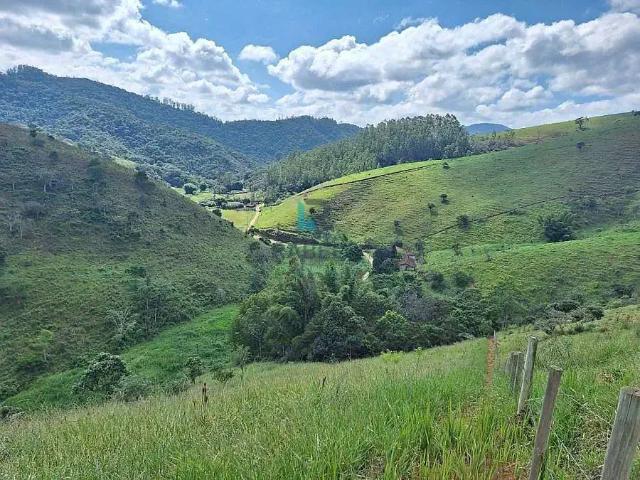 Sítio / Chácara para Venda em Monteiro Lobato/SP Zona Rural 4 Quartos