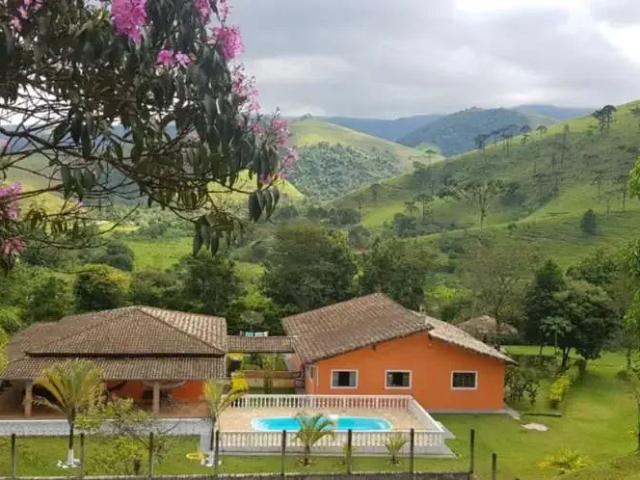 Sítio / Chácara para Venda em Monteiro Lobato/SP Zona Rural 3 Quartos