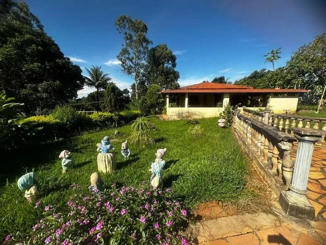 Sítio / Chácara para Venda em Mateus Leme/MG Varginha 3 Quartos