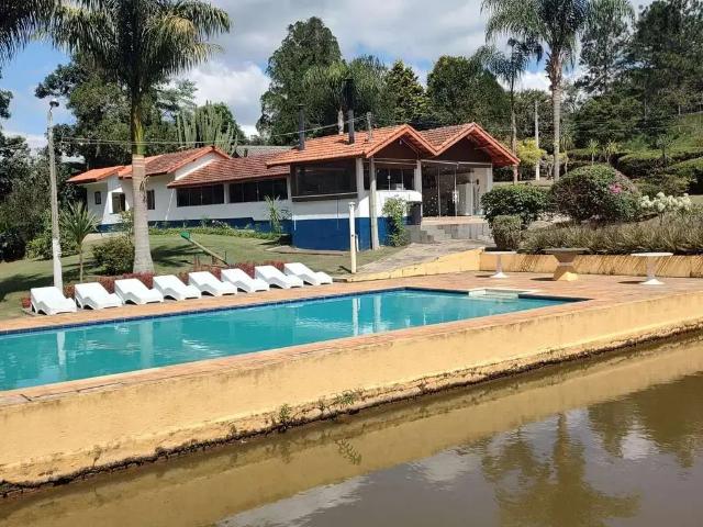 Sítio / Chácara para Venda em Mairinque/SP Centro 6 Quartos