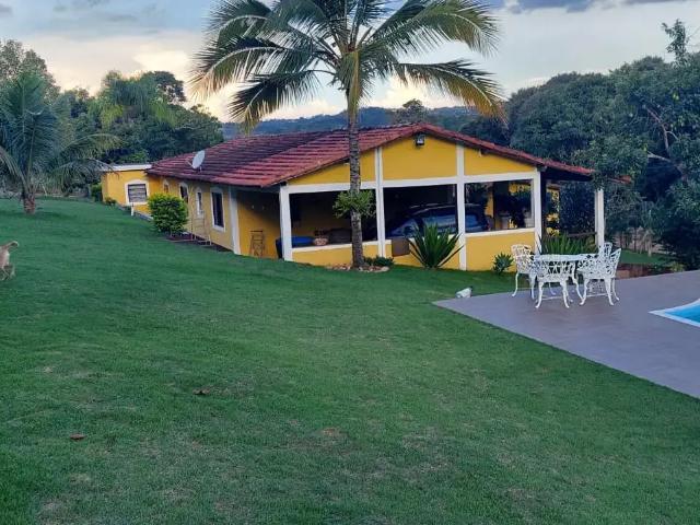 Sítio / Chácara para Venda em Mairinque/SP Olhos Dagua 3 Quartos
