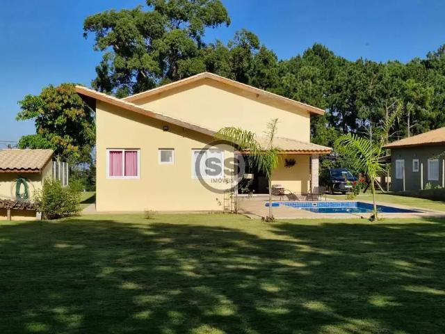 Sítio / Chácara para Venda em Mairinque/SP Varejão 3 Quartos
