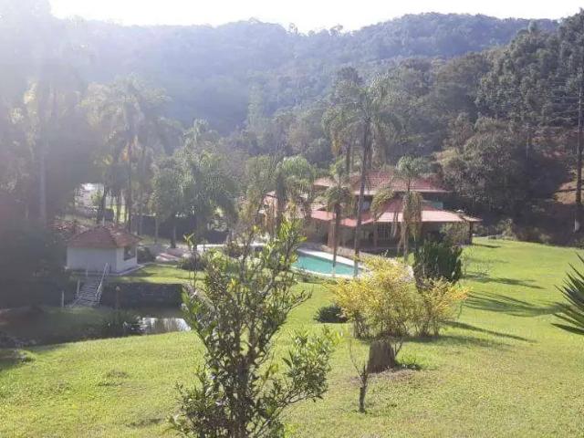 Sítio / Chácara para Venda em Mairiporã/SP Centro 4 Quartos