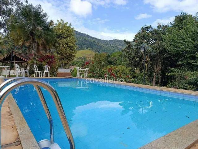Sítio / Chácara para Venda em Maricá/RJ Condado de Maricá 3 Quartos