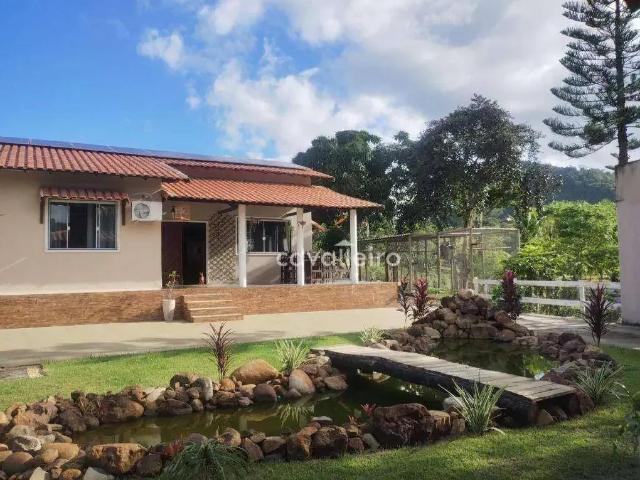 Sítio / Chácara para Venda em Maricá/RJ Ubatiba 4 Quartos