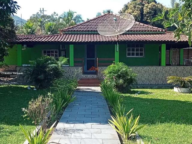 Sítio / Chácara para Venda em Maricá/RJ Ubatiba 3 Quartos