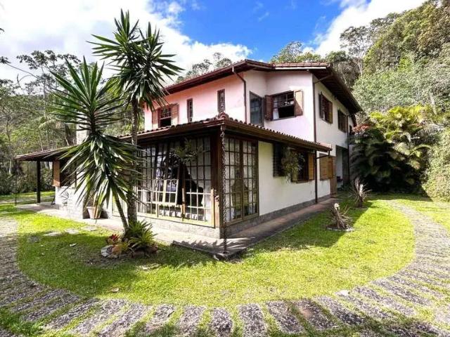 Sítio / Chácara para Venda em Nova Friburgo/RJ Chácara Paraíso 3 Quartos