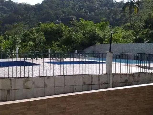 Sítio / Chácara para Venda em Nova Iguaçu/RJ Tinguá 8 Quartos