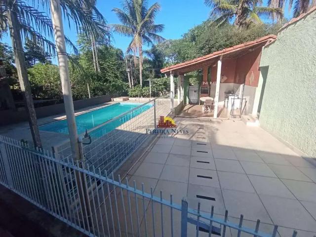 Sítio / Chácara para Venda em Nova Odessa/SP Vale dos Lirios 4 Quartos
