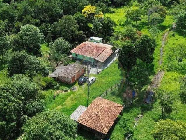 Sítio / Chácara para Venda em Nova Ponte/MG Zona Rural 3 Quartos