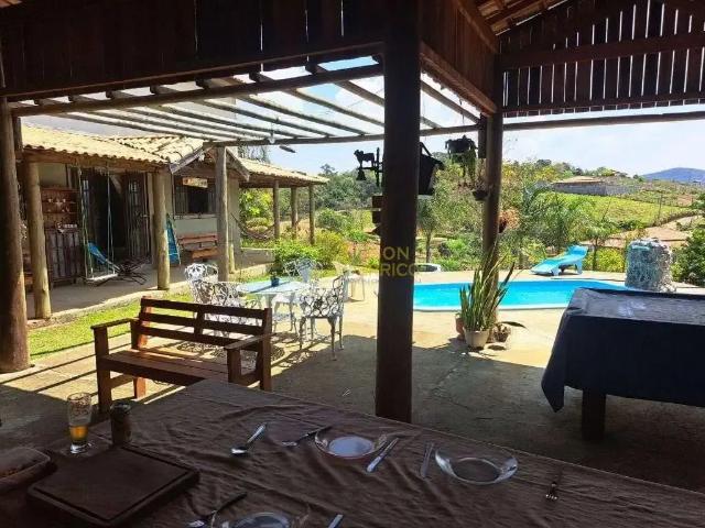 Sítio / Chácara para Venda em Natividade da Serra/SP Zona Rural 4 Quartos