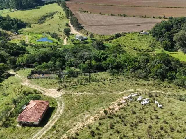 Sítio / Chácara para Venda em São Miguel Arcanjo/SP Zona Rural 2 Quartos