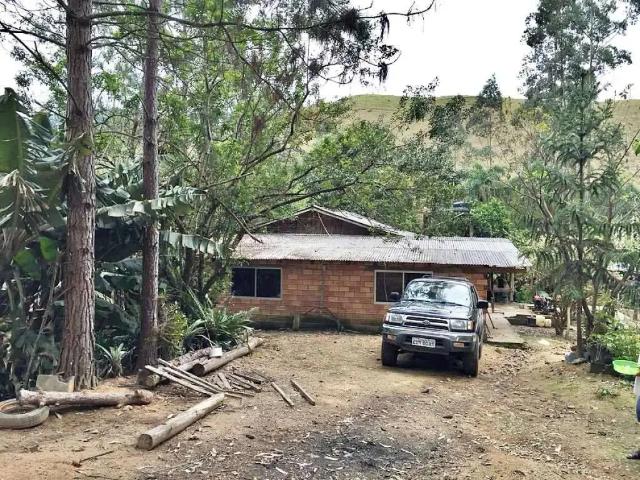 Sítio / Chácara para Venda em São Bonifácio/SC Zona Rural 5 Quartos