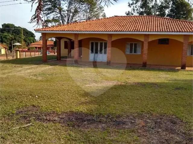 Sítio / Chácara para Venda em São Carlos/SP Água Vermelha 3 Quartos