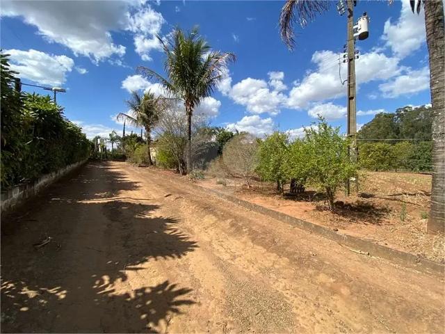 Sítio / Chácara para Venda em São Carlos/SP Jardim Munique 3 Quartos
