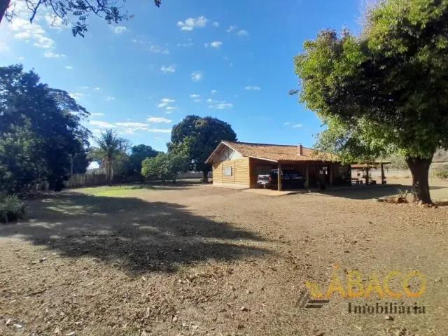 Sítio / Chácara para Venda em São Carlos/SP Tibaia de São Fernando 3 Quartos