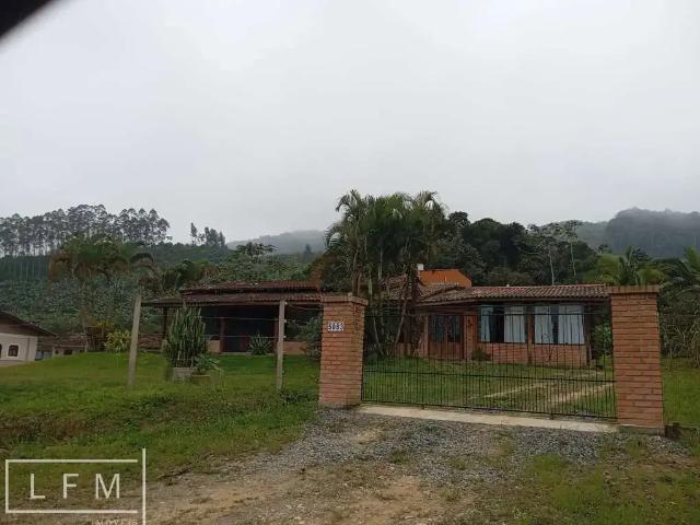 Sítio / Chácara para Venda em São João do Itaperiú/SC Zona Rural 3 Quartos