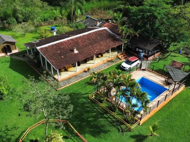 Sítio / Chácara para Venda em São José dos Campos/SP Água Soca 3 Quartos