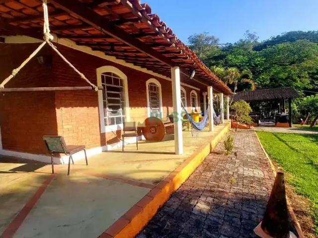 Sítio / Chácara para Venda em São José dos Campos/SP Água Soca 3 Quartos