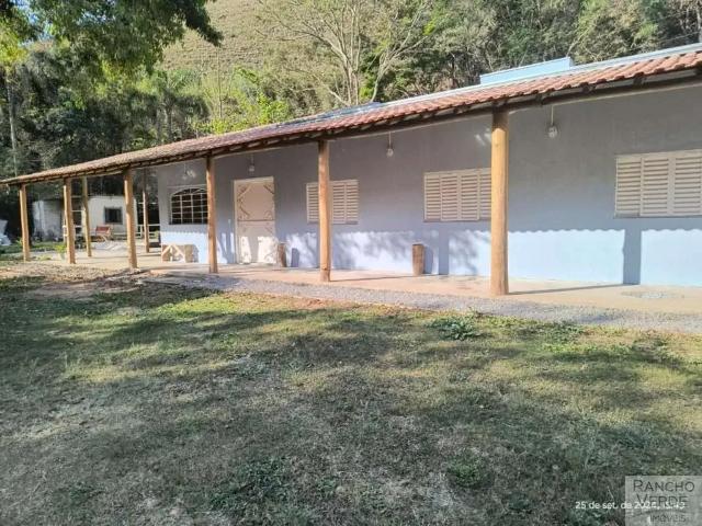 Sítio / Chácara para Venda em São José dos Campos/SP Águas de Canindu 3 Quartos