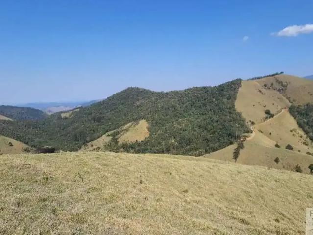 Sítio / Chácara para Venda em São José dos Campos/SP Área Rural de São José dos Campos