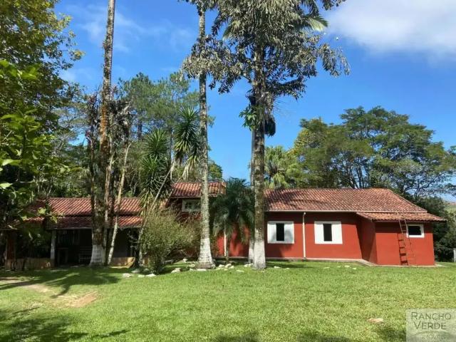 Sítio / Chácara para Venda em São José dos Campos/SP Área Rural de São José dos Campos 4 Quartos