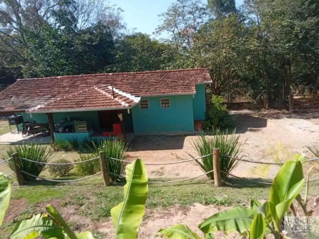 Sítio / Chácara para Venda em São José dos Campos/SP Área Rural de São José dos Campos 4 Quartos