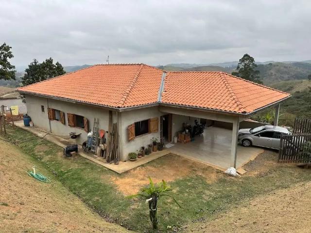 Sítio / Chácara para Venda em São José dos Campos/SP Área Rural de São José dos Campos 4 Quartos