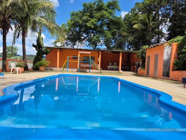Sítio / Chácara para Venda em São José dos Campos/SP Área Rural de São José dos Campos 4 Quartos