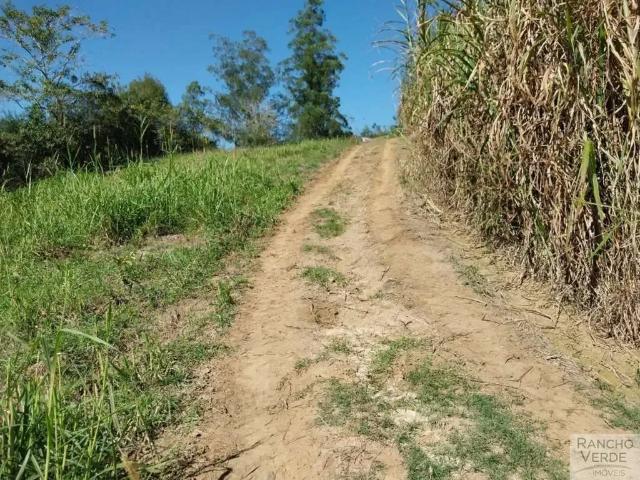 Sítio / Chácara para Venda em São José dos Campos/SP Área Rural de São José dos Campos