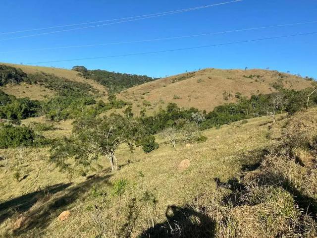 Sítio / Chácara para Venda em São José dos Campos/SP Área Rural de São José dos Campos