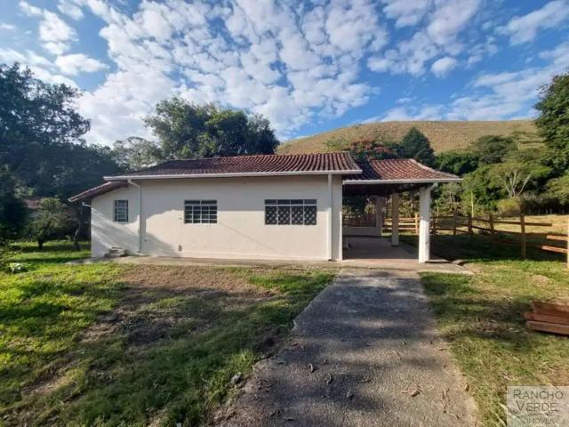 Sítio / Chácara para Venda em São José dos Campos/SP Área Rural de São José dos Campos 2 Quartos