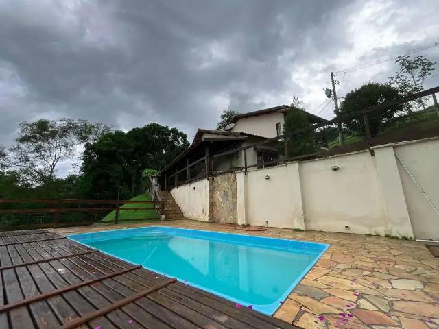 Sítio / Chácara para Venda em São José dos Campos/SP Condomínio Villagio Fazendão 4 Quartos
