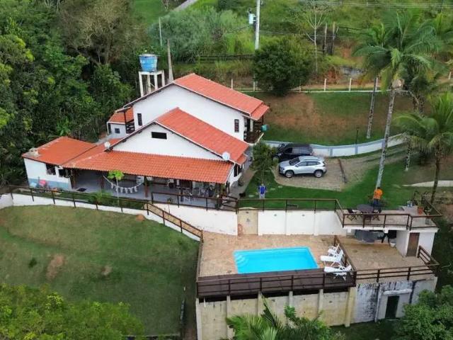 Sítio / Chácara para Venda em São José dos Campos/SP Condomínio Villagio Fazendão 4 Quartos