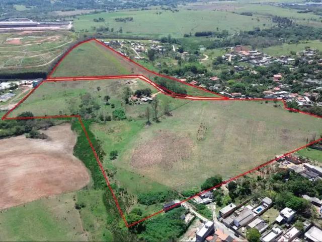 Sítio / Chácara para Venda em São José dos Campos/SP Jardim Majestic