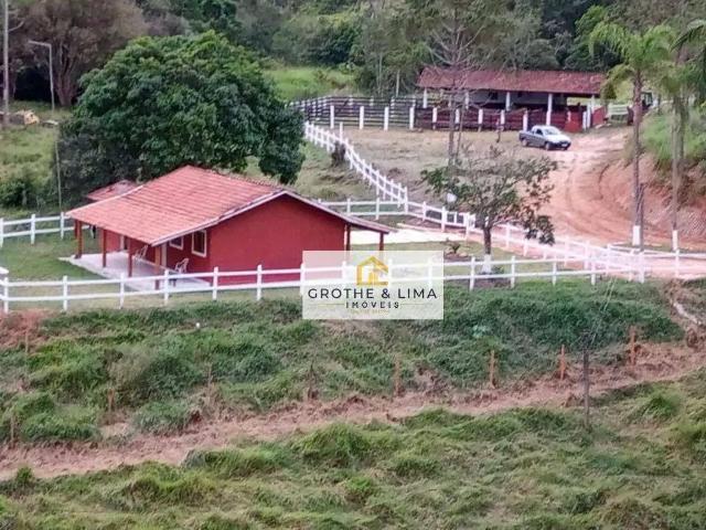 Sítio / Chácara para Venda em São José dos Campos/SP Pau de Saia 5 Quartos