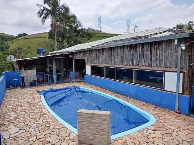 Sítio / Chácara para Venda em São José dos Campos/SP Santana 3 Quartos
