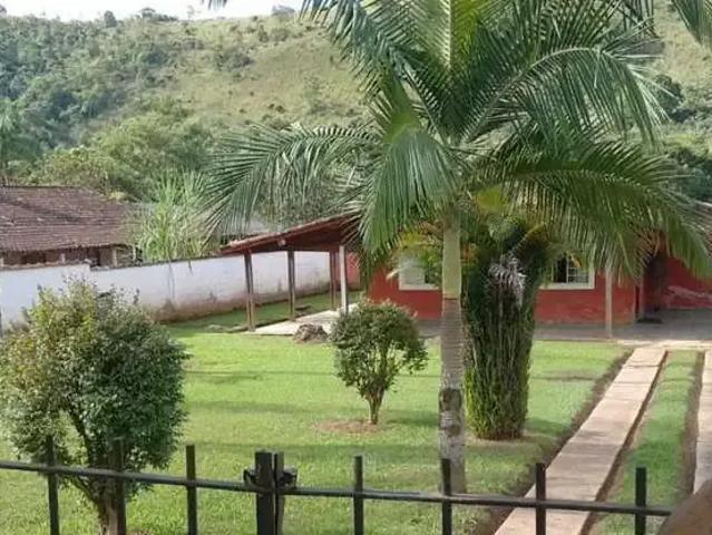 Sítio / Chácara para Venda em São José dos Campos/SP Taquari 3 Quartos