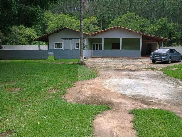 Sítio / Chácara para Venda em São José dos Campos/SP Taquari 3 Quartos