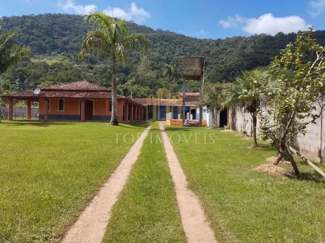 Sítio / Chácara para Venda em São José dos Campos/SP Taquari 4 Quartos