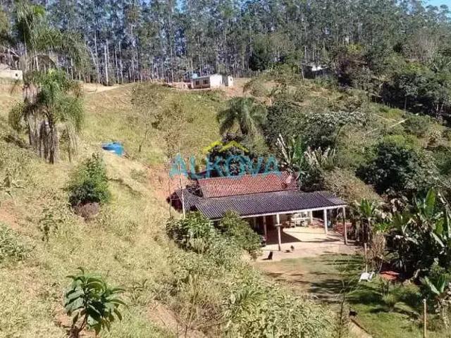 Sítio / Chácara para Venda em São José dos Campos/SP Taquari 5 Quartos